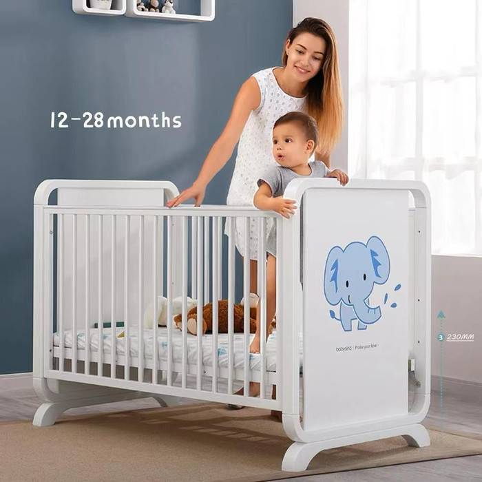 Multifunctional Baby Crib TM001